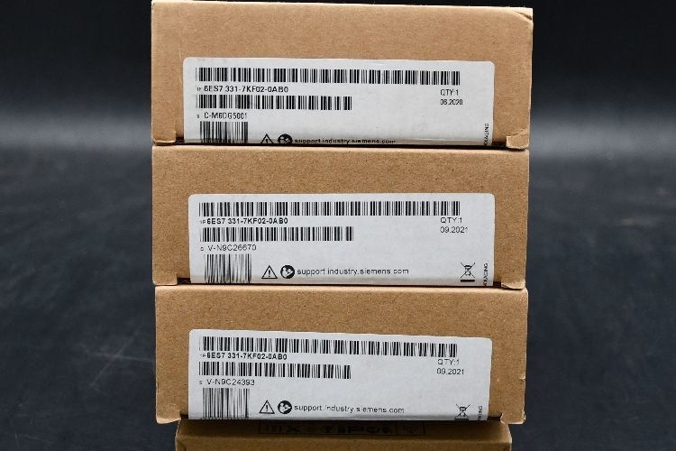 Siemens PLC I/O Module for use with SIMATIC S7-300 Series, 125 x 40 x ...